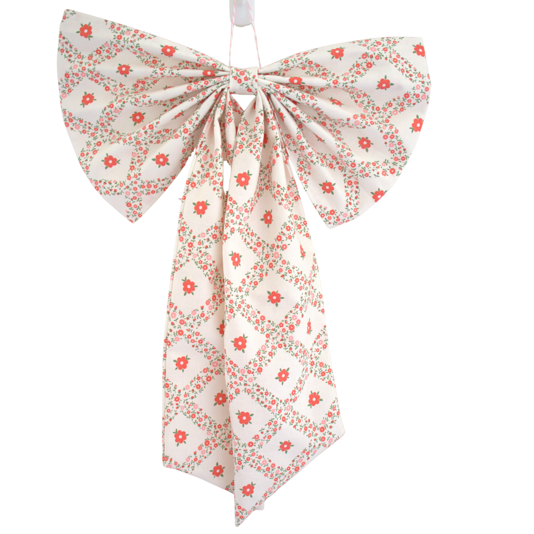 Valentine trellis House Bow – prettyhomestyle